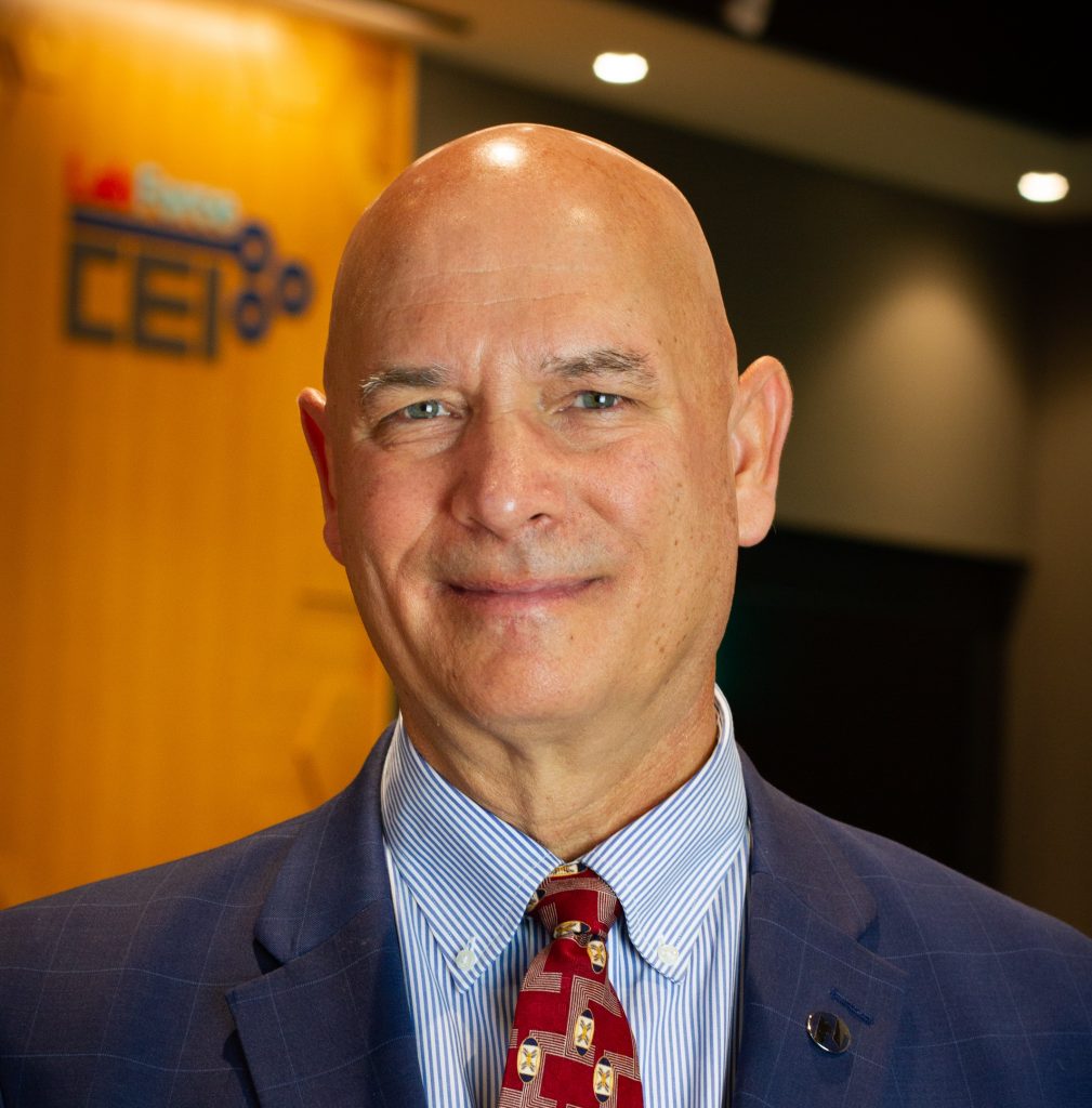 Thomas Schumann is the 2021 Arizona Bioscience Educator of the Year | AZBio